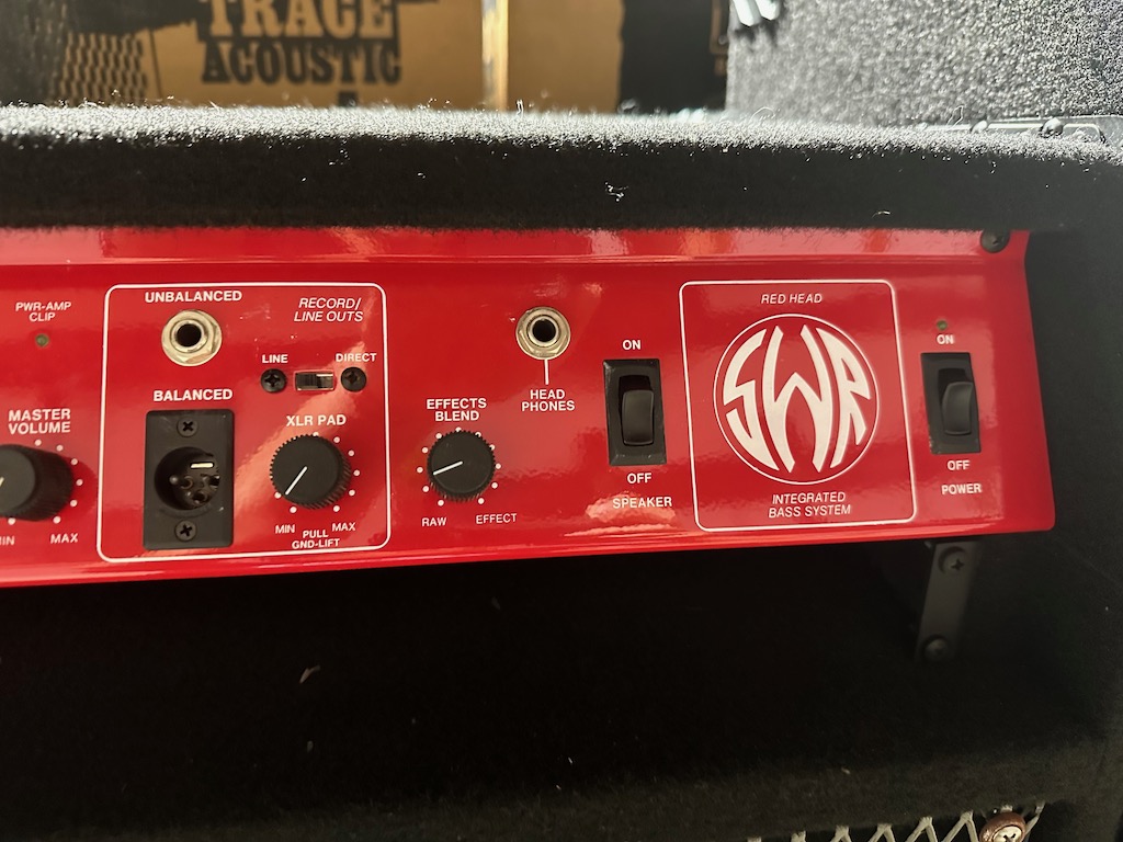 2000 SWR Goliath Redhead 2×10″ Combo | The Guitar Broker